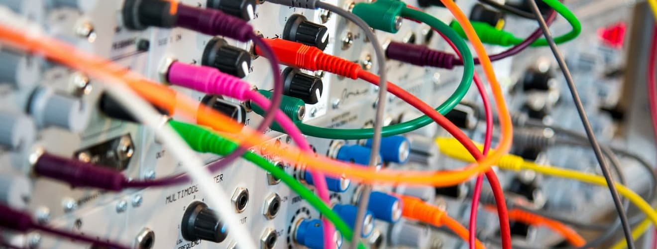 How to solder a connector: A step-by-step guide | igus® UK blog